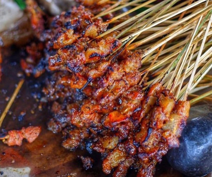 Sate Babi Nyoman Bledor, A Legendary Culinary Spot in Sangeh, Bali ...